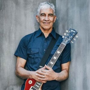 Pat Smear - Biography Line